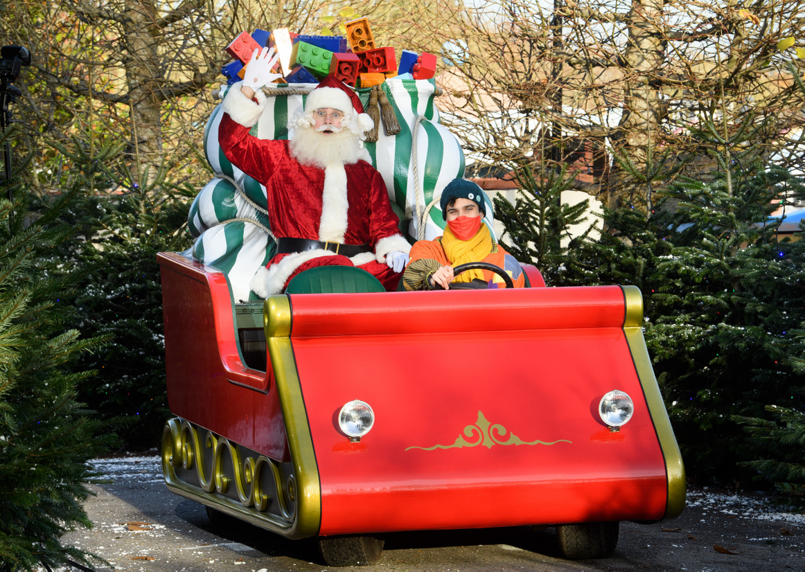 Father Christmas arrives at LEGOLAND Windsor for 2020
