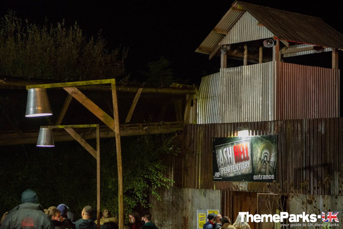 Review of Xtreme Scream Park in 2020